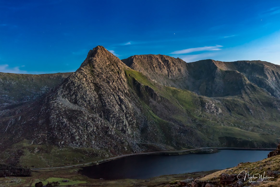 Tryfan at blue hour - Nigel Waters Photography